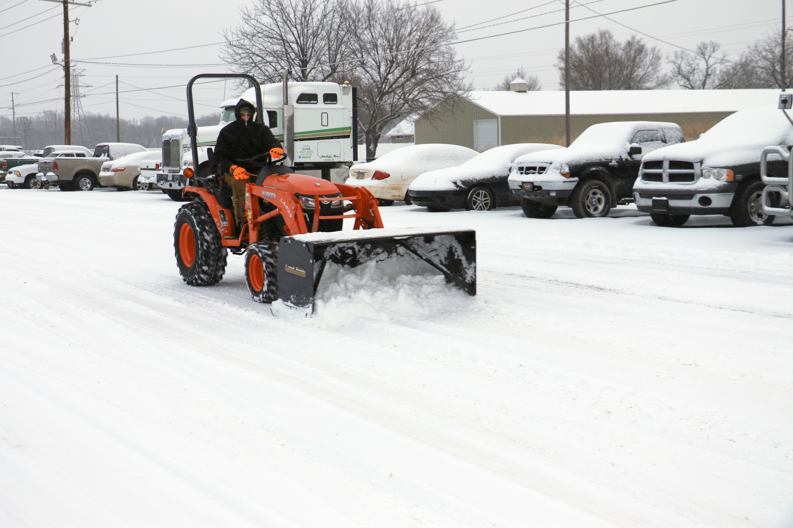 SPL10 SERIES LOADER MOUNT SNOW PUSHERS - Nelson Tractor Company